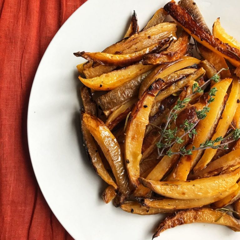 Baked Rosemary and Garlic Rutabaga Fries